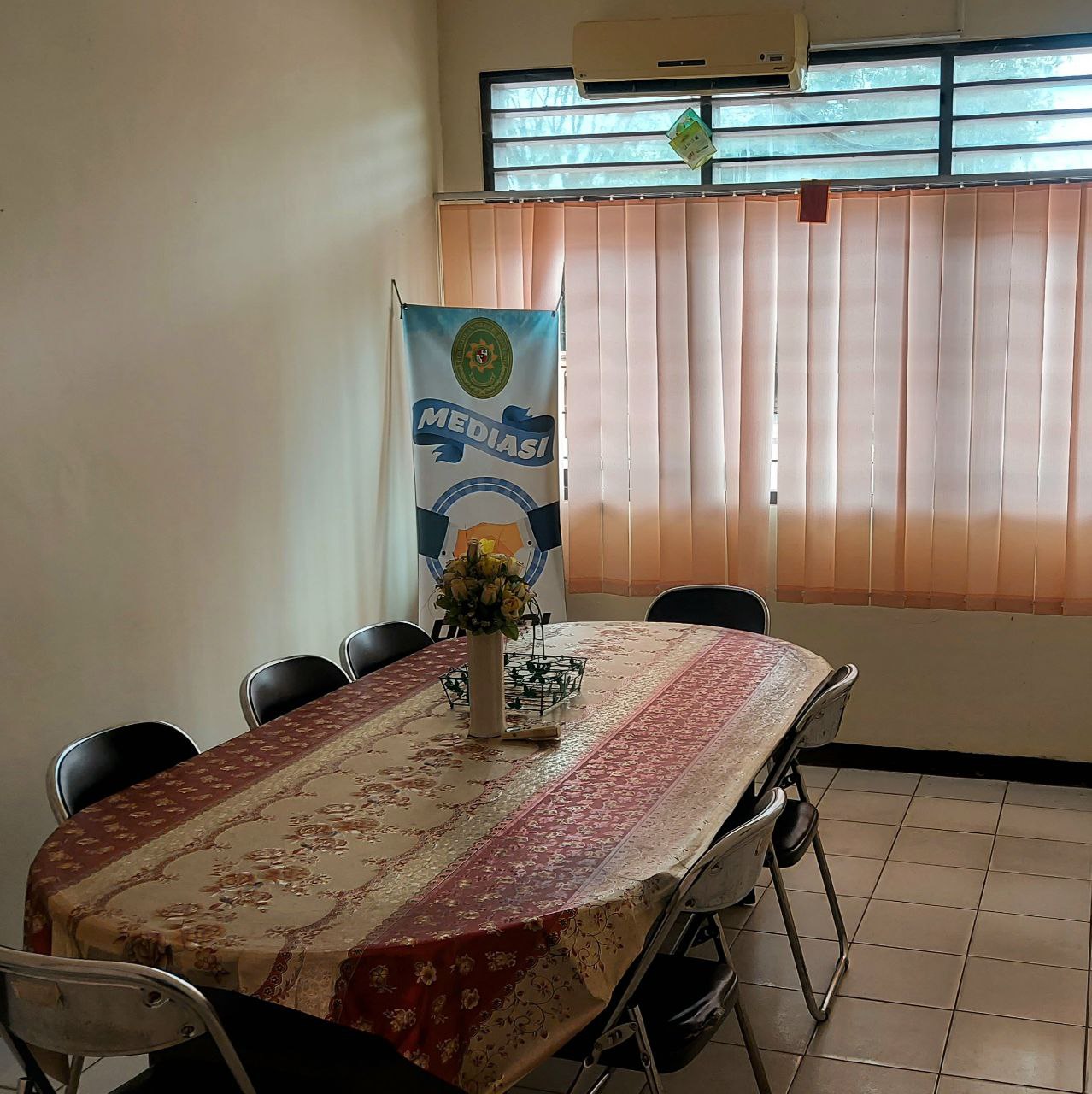 Ruang Kaukus/Mediasi/Diversi